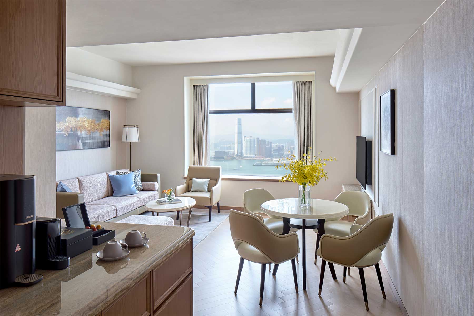 EXECUTIVE HARBOUR KING SUITE - Hopewell Hotel